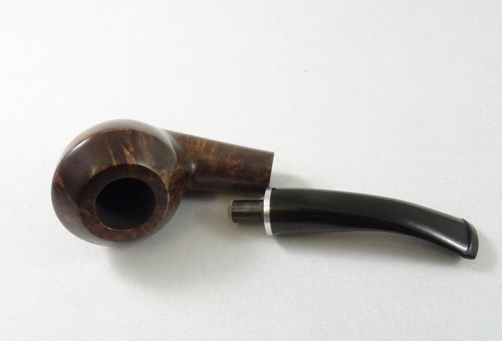 Pipe Opus One foyer boule courbe. – La Havane Nîmes