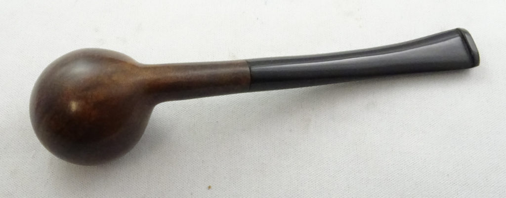 Pipe Chacom Tom pouce marron foyer boule demi-courbe – La Havane Nîmes