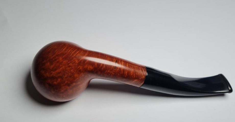 Pipe Chacom, saint claude demi courbe, foyer boule – La Havane Nîmes